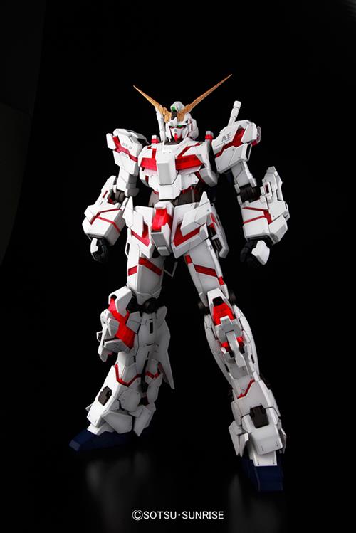 MK63513 - GUNDAM - PERFECT GRADE - PG GUNDAM UNICORN RX-0 - MODEL KIT ...